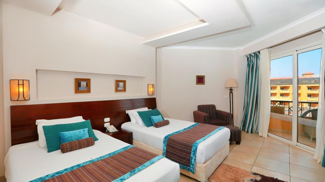 AMWAJ BLUE BEACH RESORT & SPA SOMA BAY - FROM $81 - ACCOMMODATION IN ...